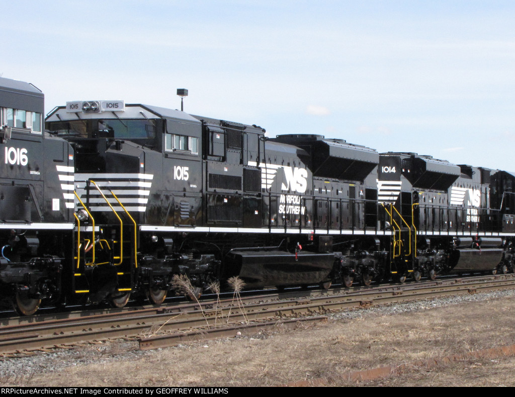 NS 1015 (SD70ACe)